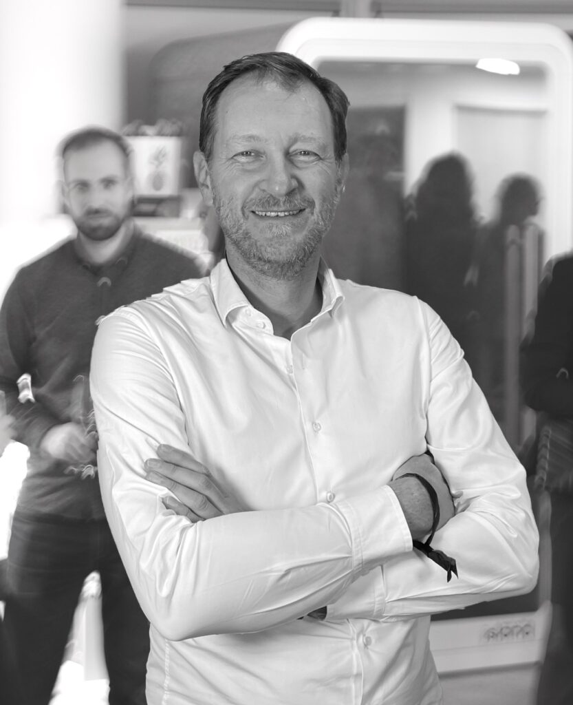 Qui sommes-nous - Qwamplify